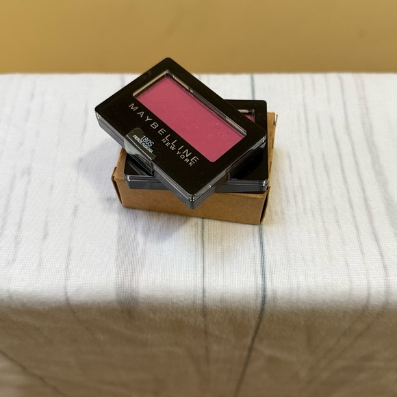 Maybelline | Makeup | Maybelline New York 8s Eye Shadow 2 Piece Each ...